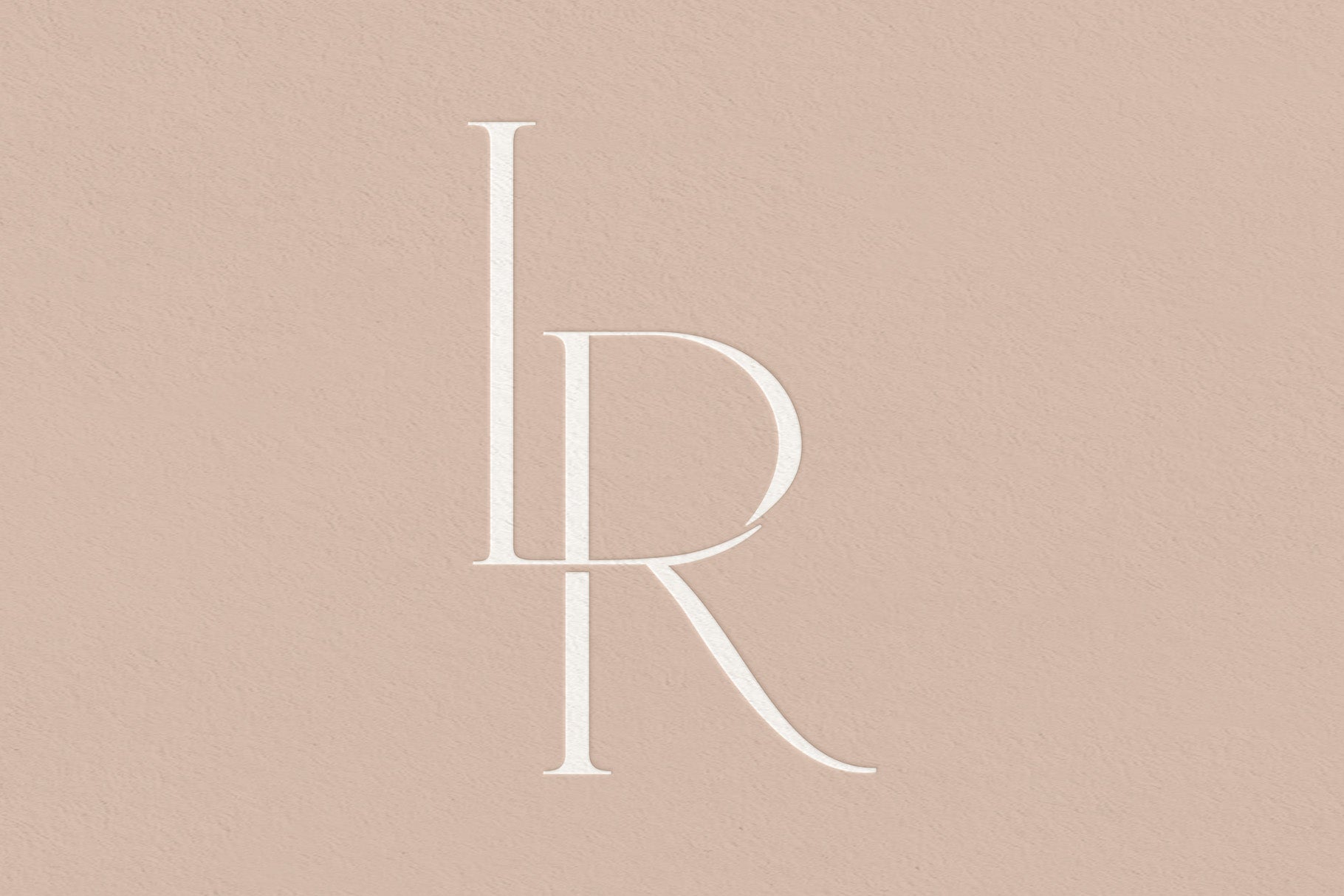 LR Monogram – Linked Letters